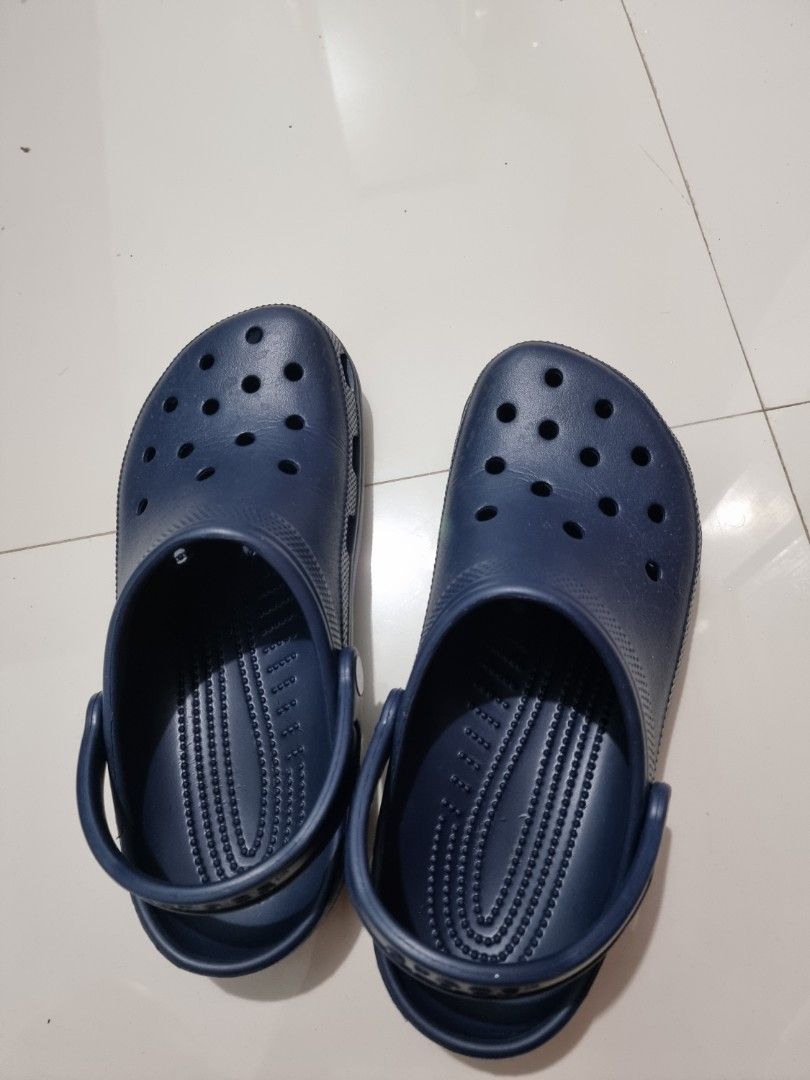 Crocs Classic Clog Navy Blue, Men's Fashion, Footwear, Slippers & Slides on Carousell