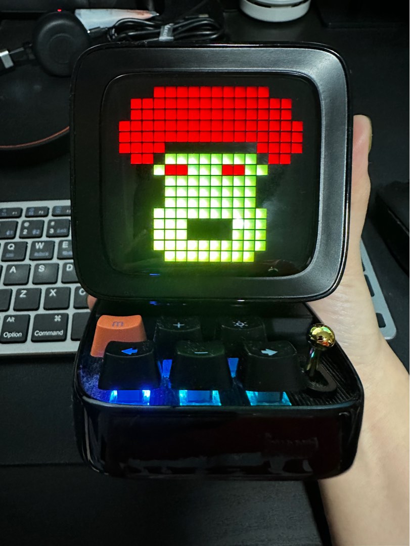 Divoom Ditoo Plus Portable Speaker Black, Audio, Soundbars, Speakers ...