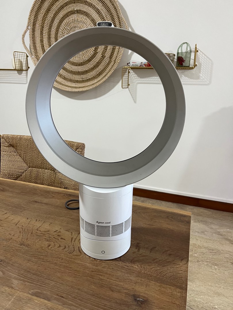 Dyson AM06 Desk Fan, Furniture & Home Living, Lighting & Fans, Fans on ...