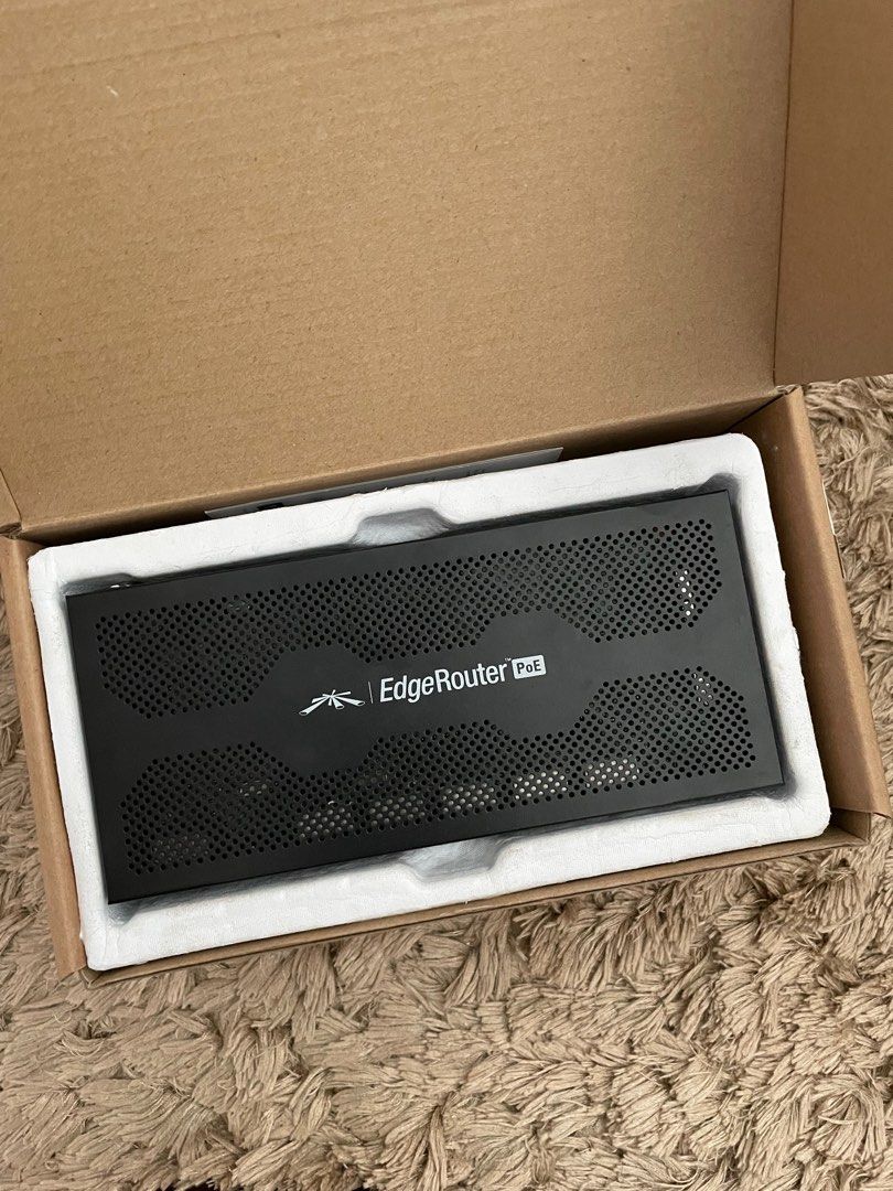 Ubiquiti Edge Router 5 Port POE Professional, Computers & Tech, Parts ...