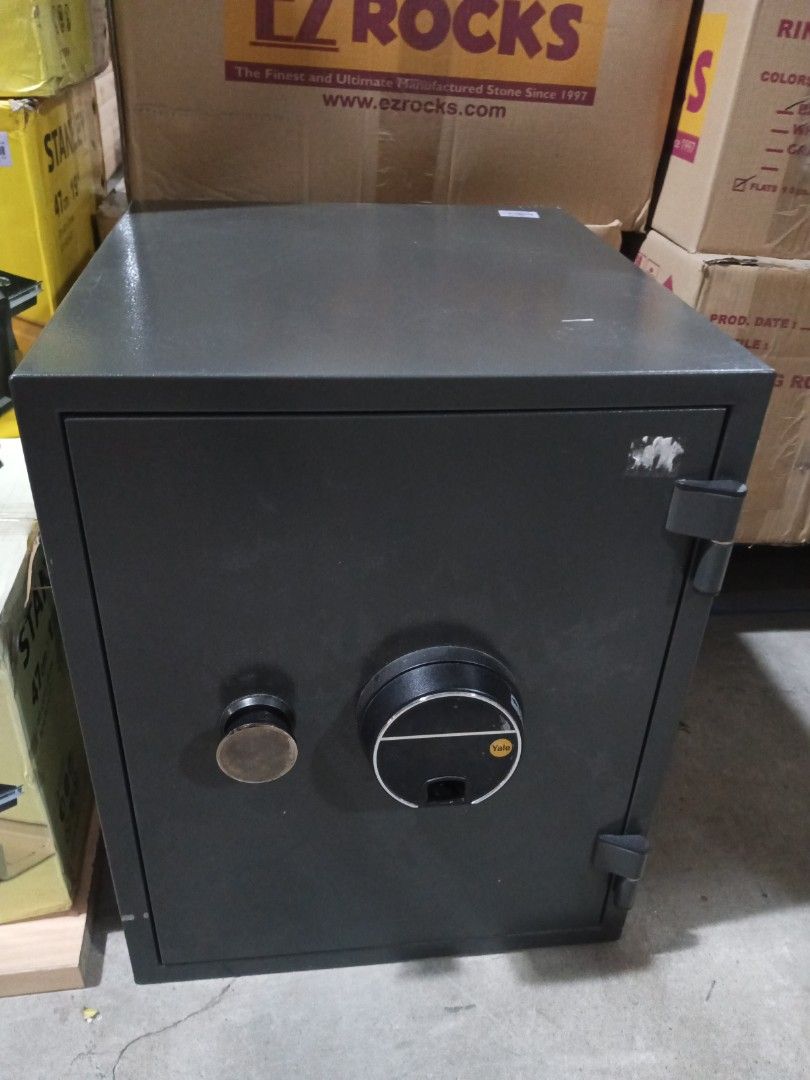 elite motorized safe, Furniture & Home Living, Security & Locks, Safe ...