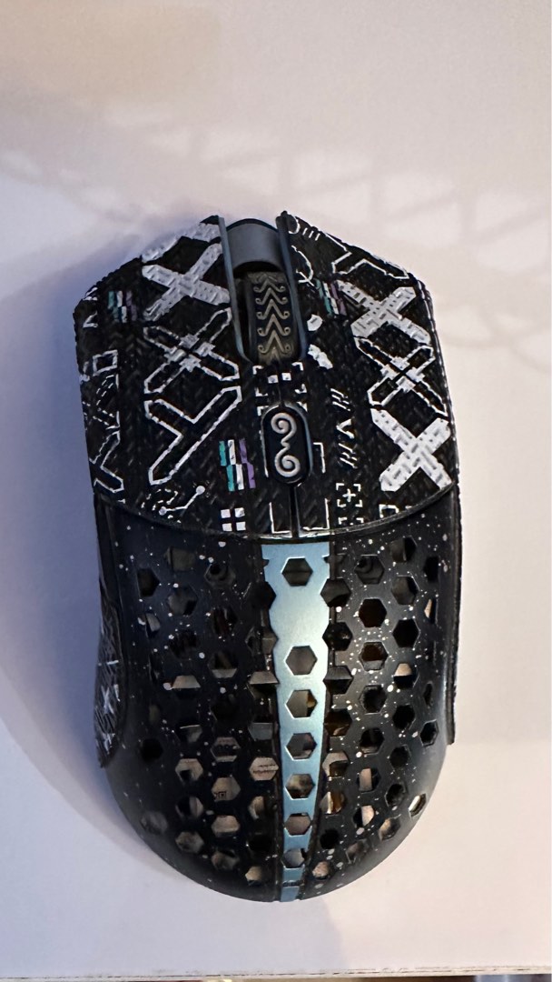 Finalmouse Starlight-12 Phantom Small, Computers & Tech, Parts ...