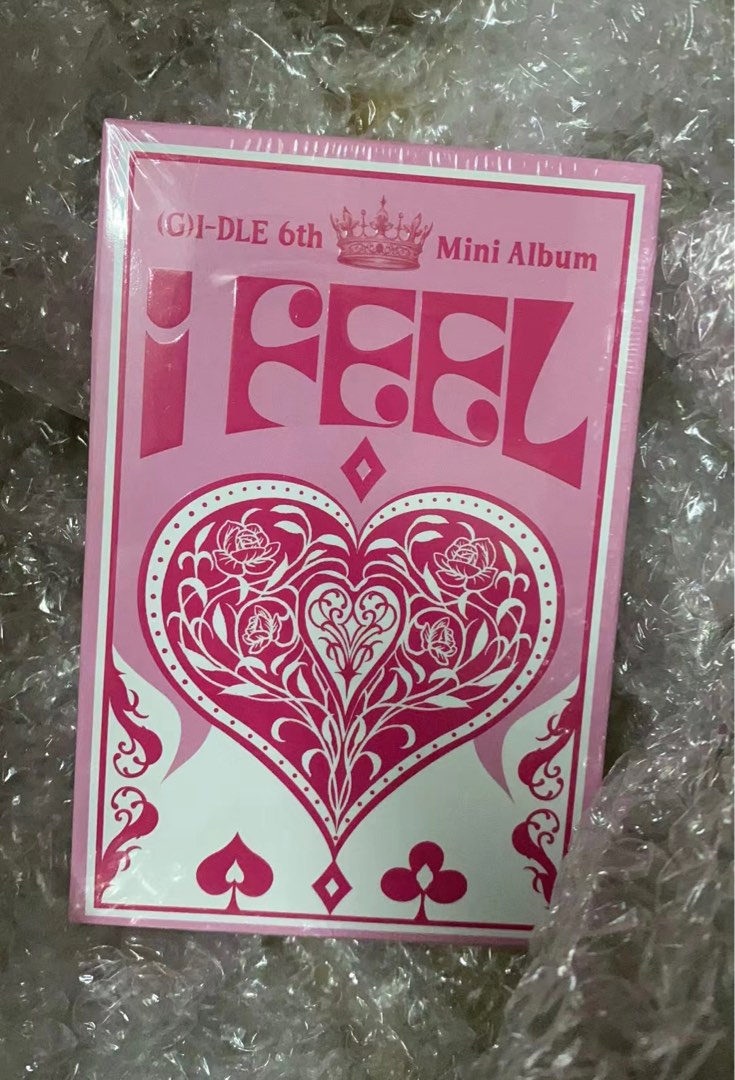 【有預售禮】gidle I Feel專輯 現貨全新未拆, 興趣及遊戲, 音樂、樂器 & 配件, 音樂與媒體 - CD 及 DVD ...