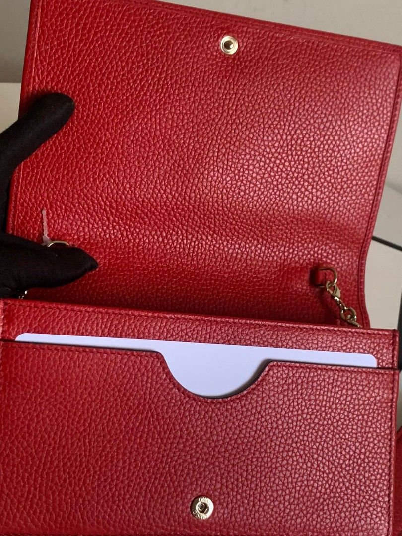 Gucci woc red 598211.493075, Luxury, Bags & Wallets on Carousell