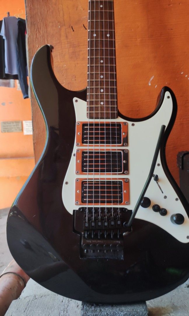 Heavily modded Yamaha Pacifica 112J with Yamaha amp on Carousell