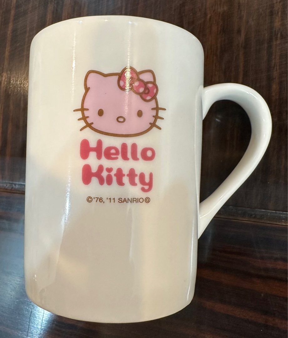 Hello kitty on Carousell