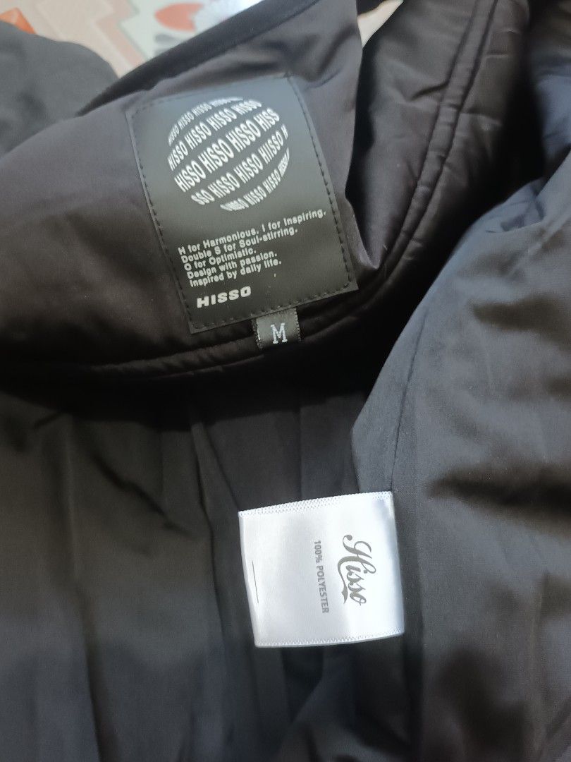 HISSO cest, Men's Fashion, Coats, Jackets and Outerwear on Carousell