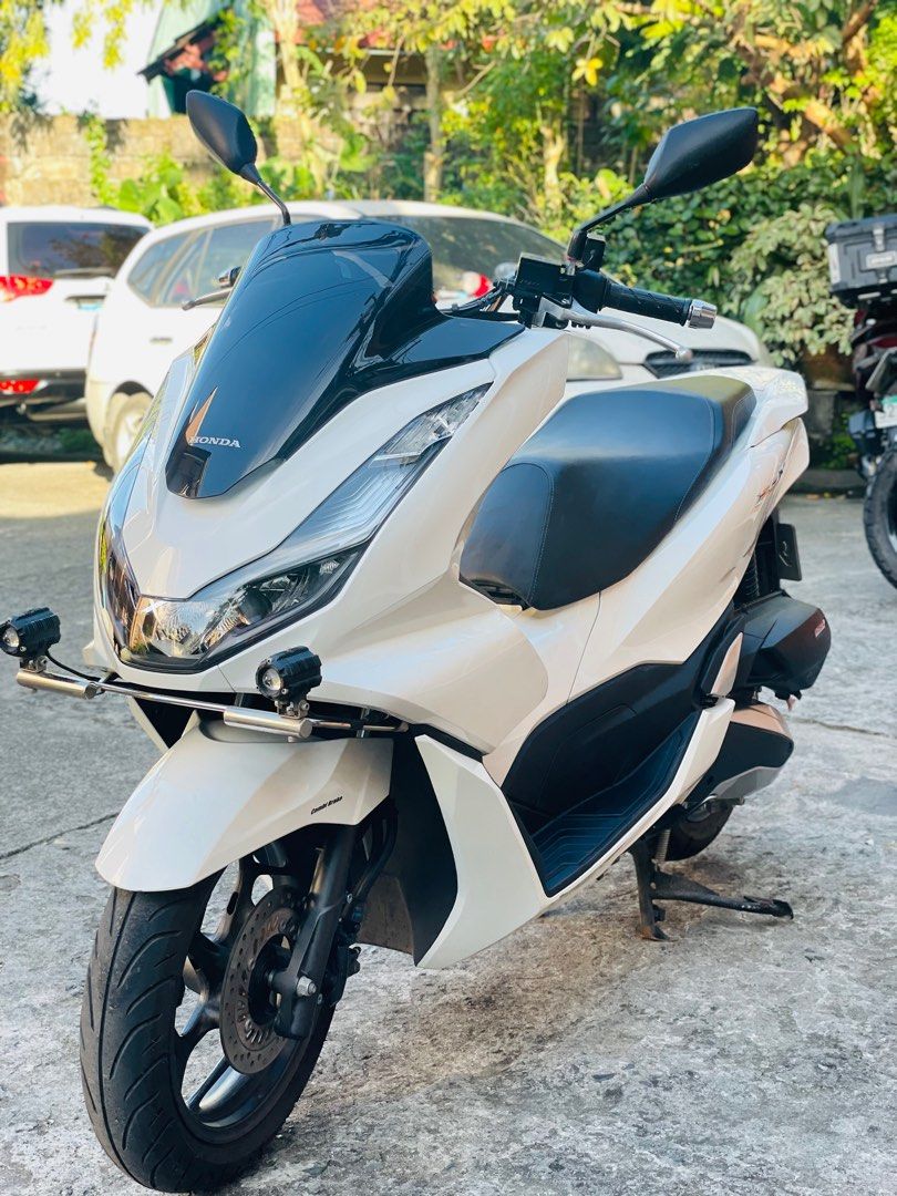 Honda PCX 2022 160CC, Motorbikes, Motorbikes for Sale on Carousell