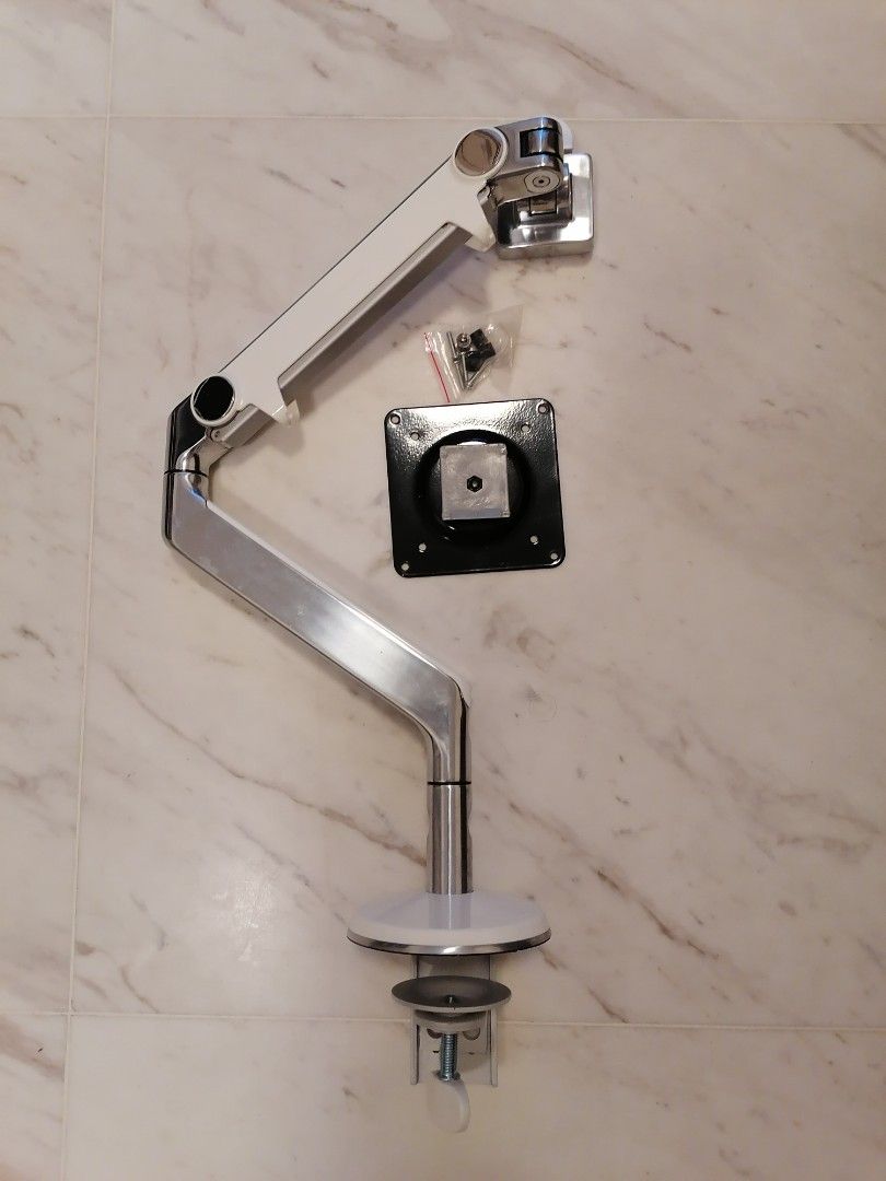 Humanscale Monitor Arm M2.1, Computers & Tech, Parts & Accessories ...