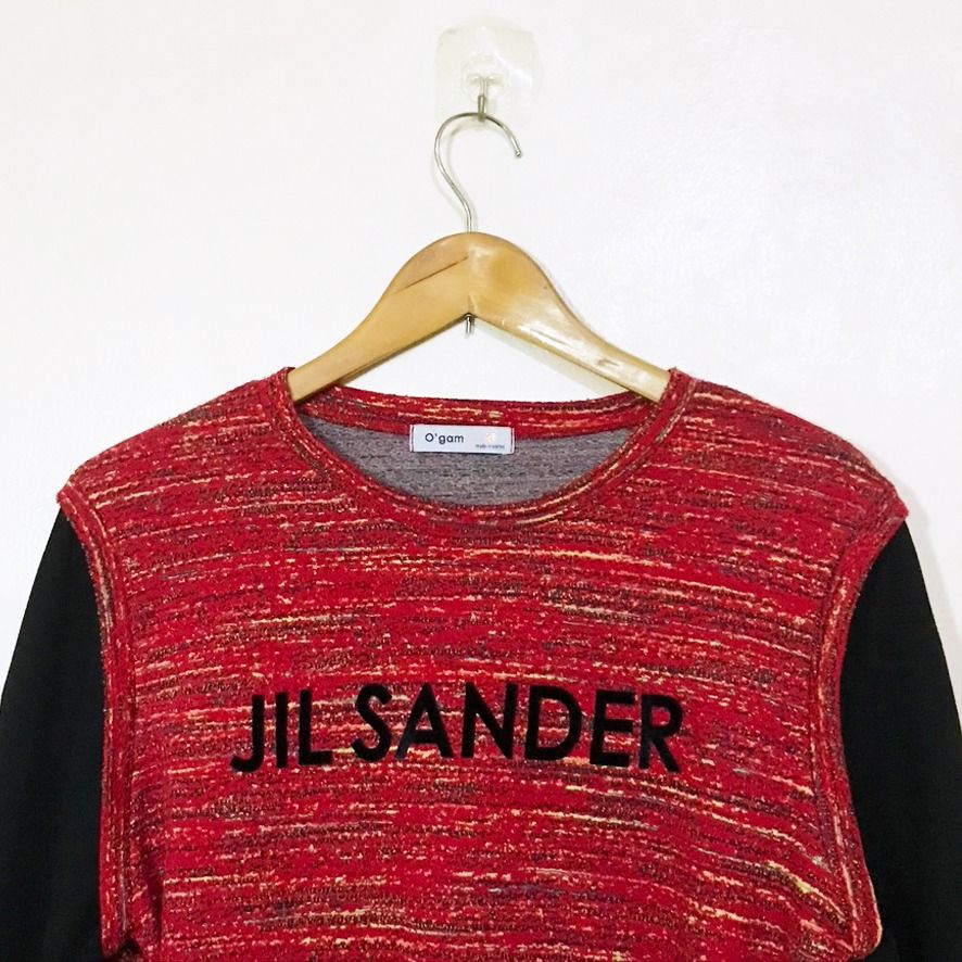 Jill Sanders Inspired Sweater by O'gam - UNISEX on Carousell