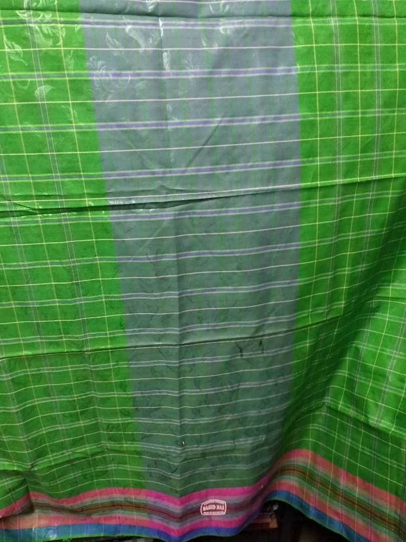 Kain Pelikat Masjid Mas (New Old Stock), Men's Fashion, Muslim Wear ...