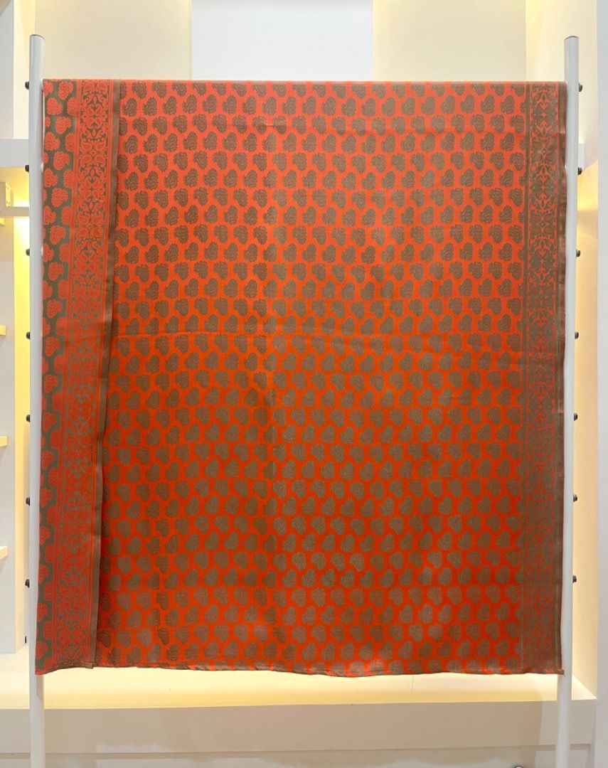 Kain songket tenun, Fesyen Wanita, Pakaian Wanita, Lainnya di Carousell