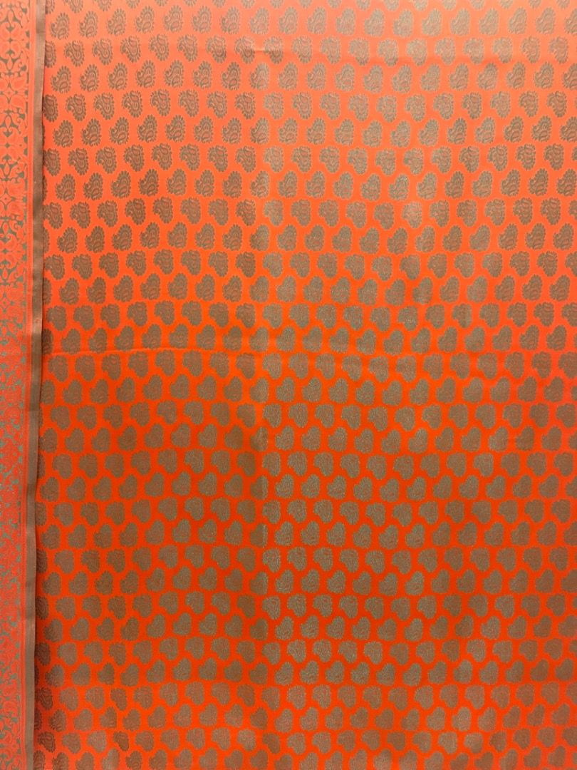 Kain songket tenun, Fesyen Wanita, Pakaian Wanita, Lainnya di Carousell