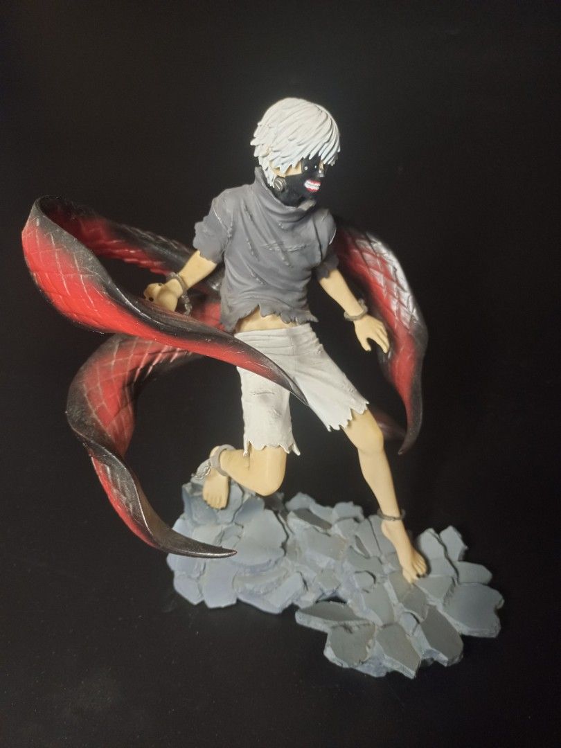 Kaneki Ken figure, Hobbies & Toys, Toys & Games on Carousell