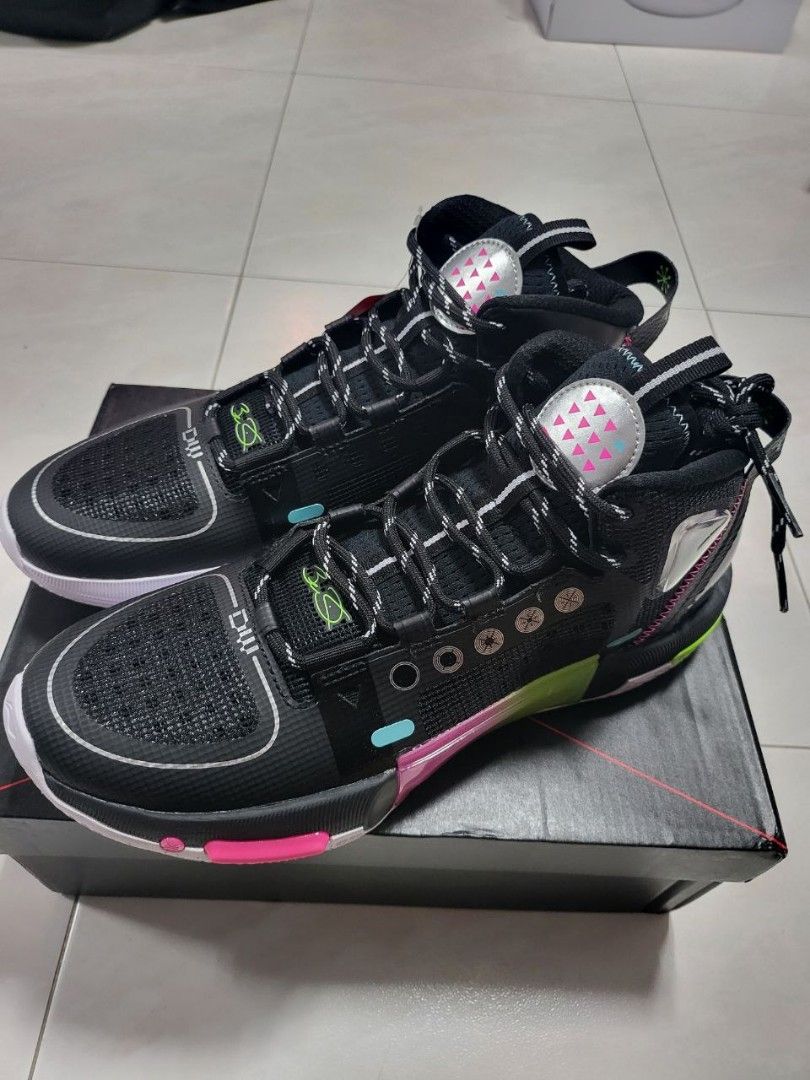 Li-Ning Wade Shadow 4, Men's Fashion, Footwear, Sneakers on Carousell