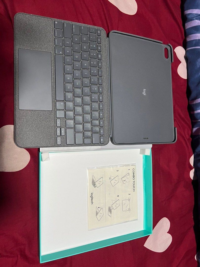 Logitech Combo Keyboard For Ipad Air 4 With Original Box Computers And Tech Parts And Accessories
