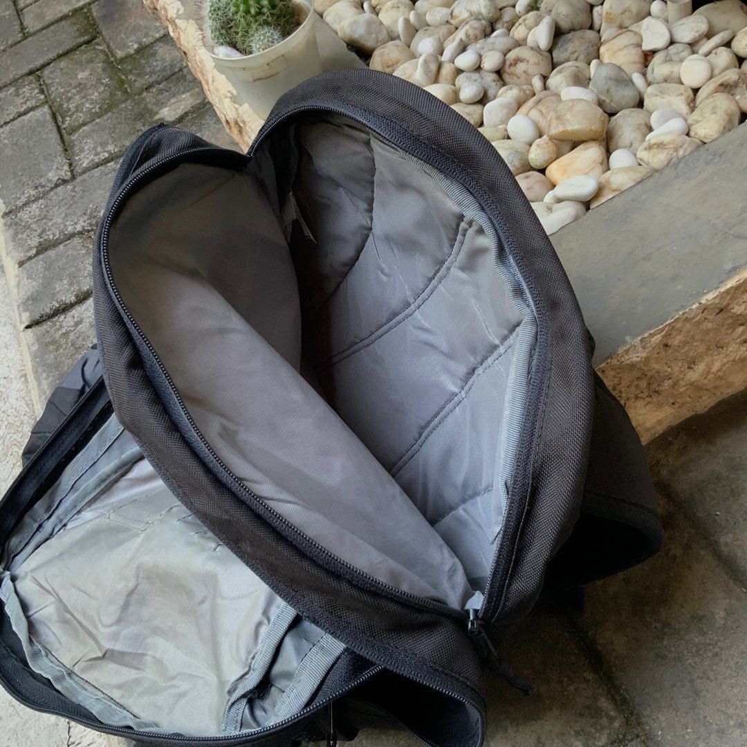 MAMMUT XERON ELEMENT 22L BACKPACK, Fesyen Pria, Tas & Dompet , Ransel di Carousell