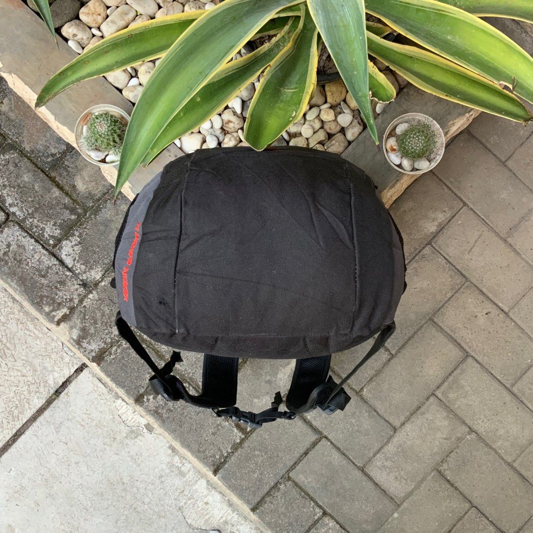 MAMMUT XERON ELEMENT 22L BACKPACK, Fesyen Pria, Tas & Dompet , Ransel di Carousell