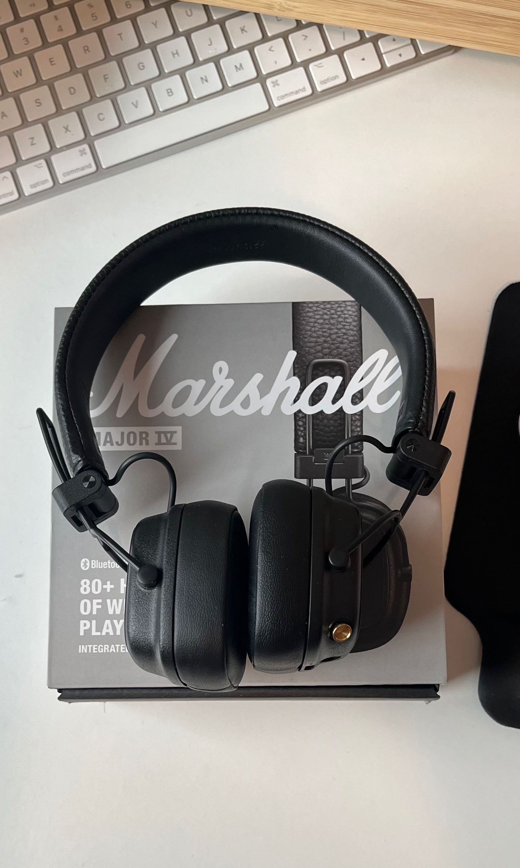 Marshall Major IV Bluetooth Wireless, Audio, Headphones & Headsets on ...