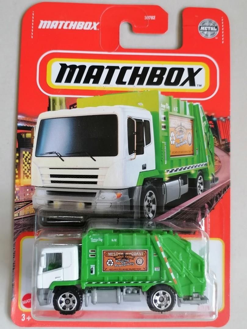 Matchbox 2021 MBX Metro Garbage King - White n Green, Hobbies & Toys ...