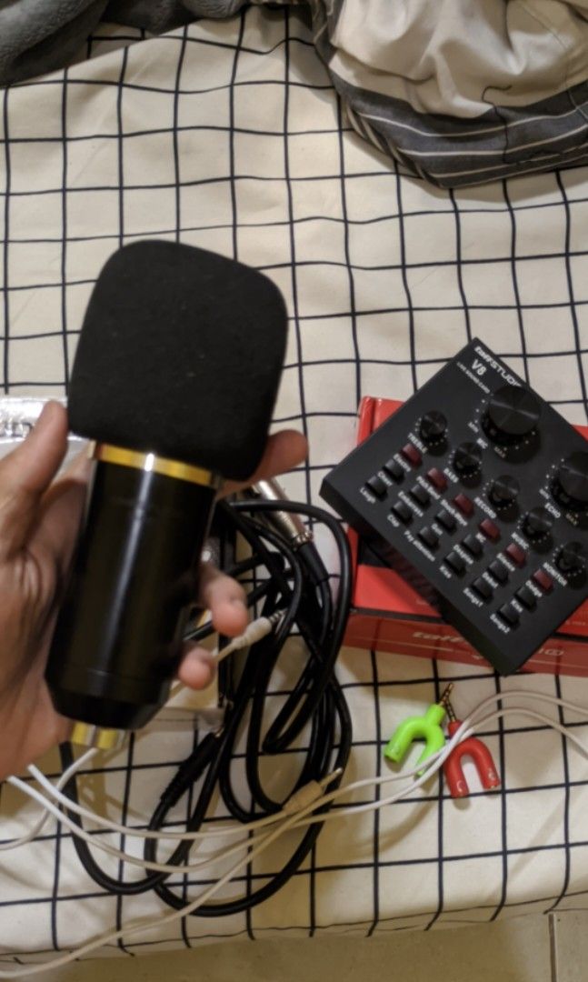 Mic BM800 & Sound card TaffStudio, Elektronik, Audio di Carousell