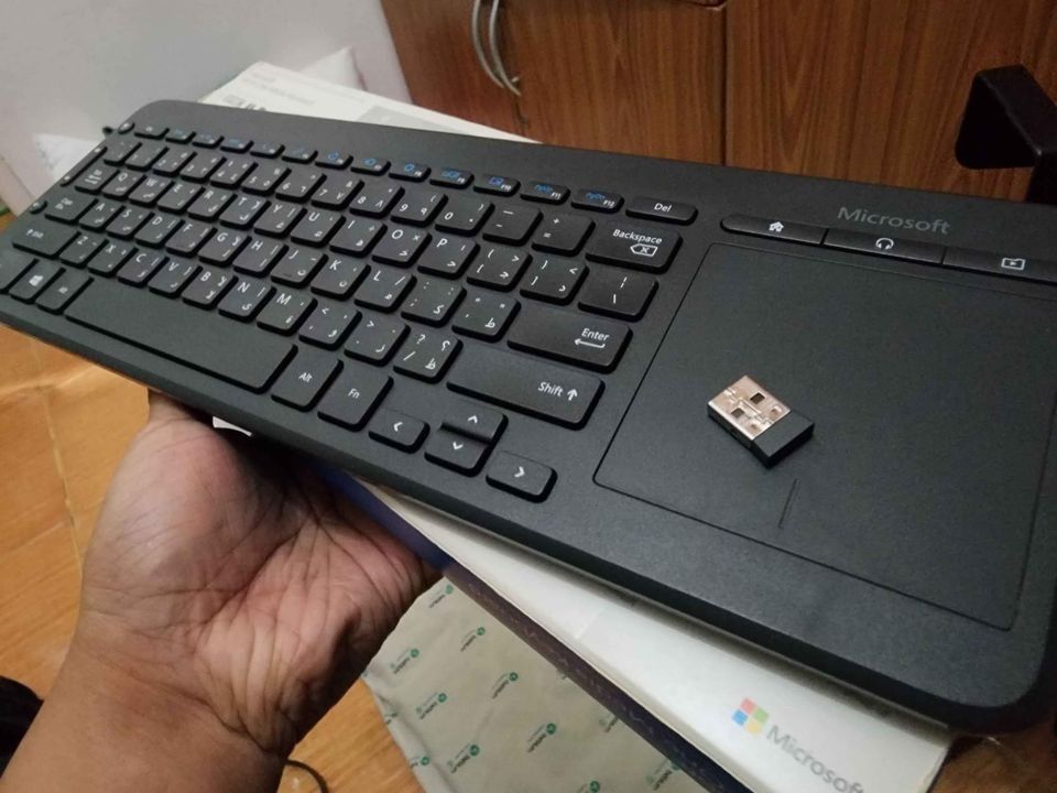 Microsoft All in One Media Keyboard / Keyboard with Trackpad, Computers ...