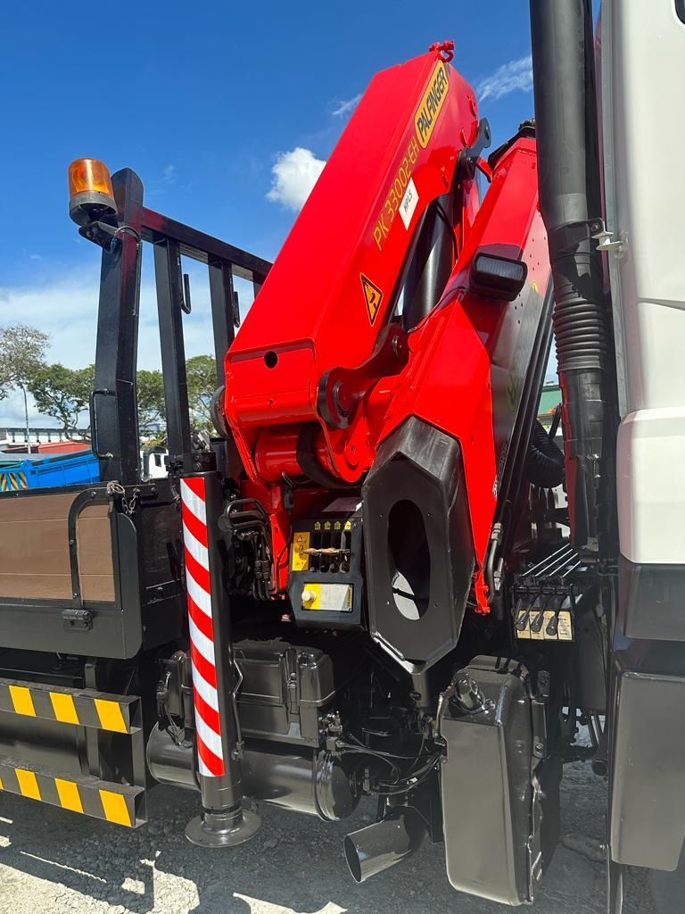 Mitsubishi Fuso FV51 Palfinger PK33002EHC Crane Auto, Cars, Commercial ...