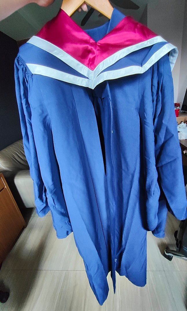 NTU Graduation Gown SOH / HSS, Men's Fashion, Coats, Jackets and ...