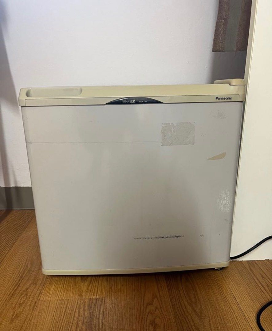 Panasonic Mini Fridge, TV & Home Appliances, Kitchen Appliances ...