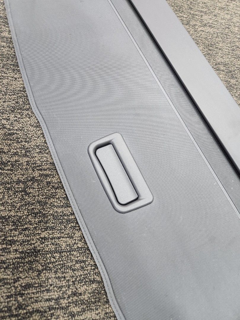 PORSCHE Cayenne Boot Divider, Car Accessories, Accessories on Carousell