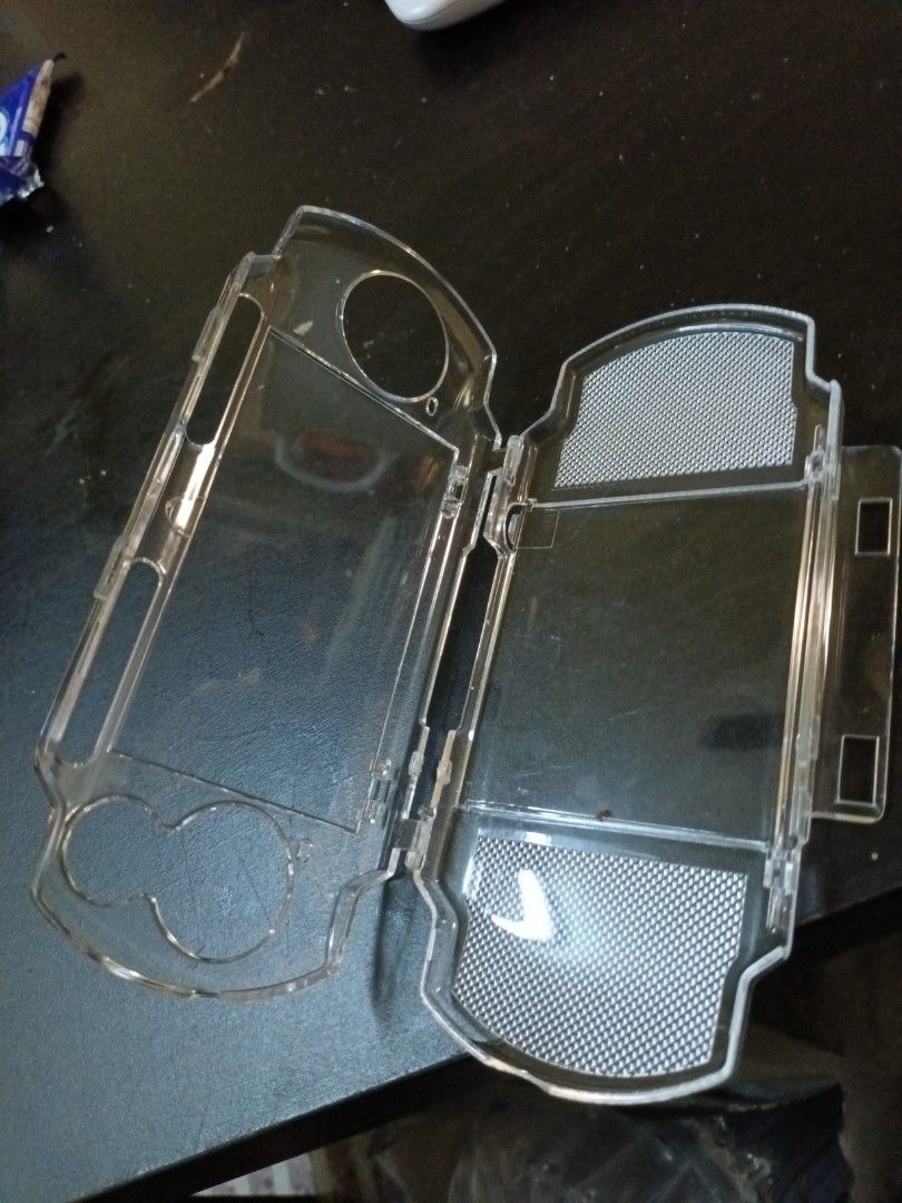 Psp 2000 3000 Crystal clear casing, Video Gaming, Gaming Accessories ...