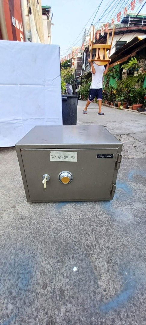 Safety Vault with Key and Number Combination and PVC Shelf, 2Hrs Firale ...