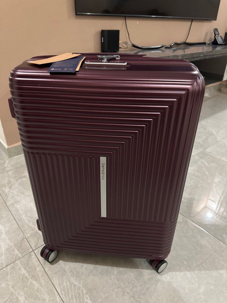 Samsonite 69/25, Hobbies & Toys, Travel, Luggage on Carousell