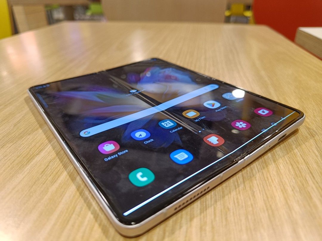 Samsung Fold Z3 on Carousell