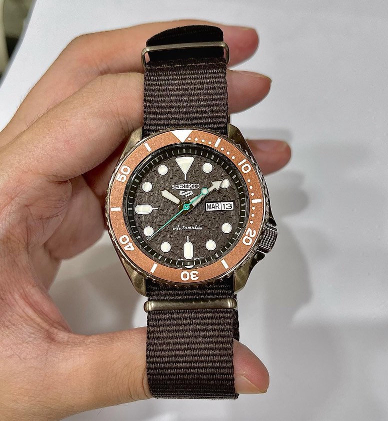 Seiko x Brown Chocolate Sense 5KX on choco nato strap, Luxury, Watches ...