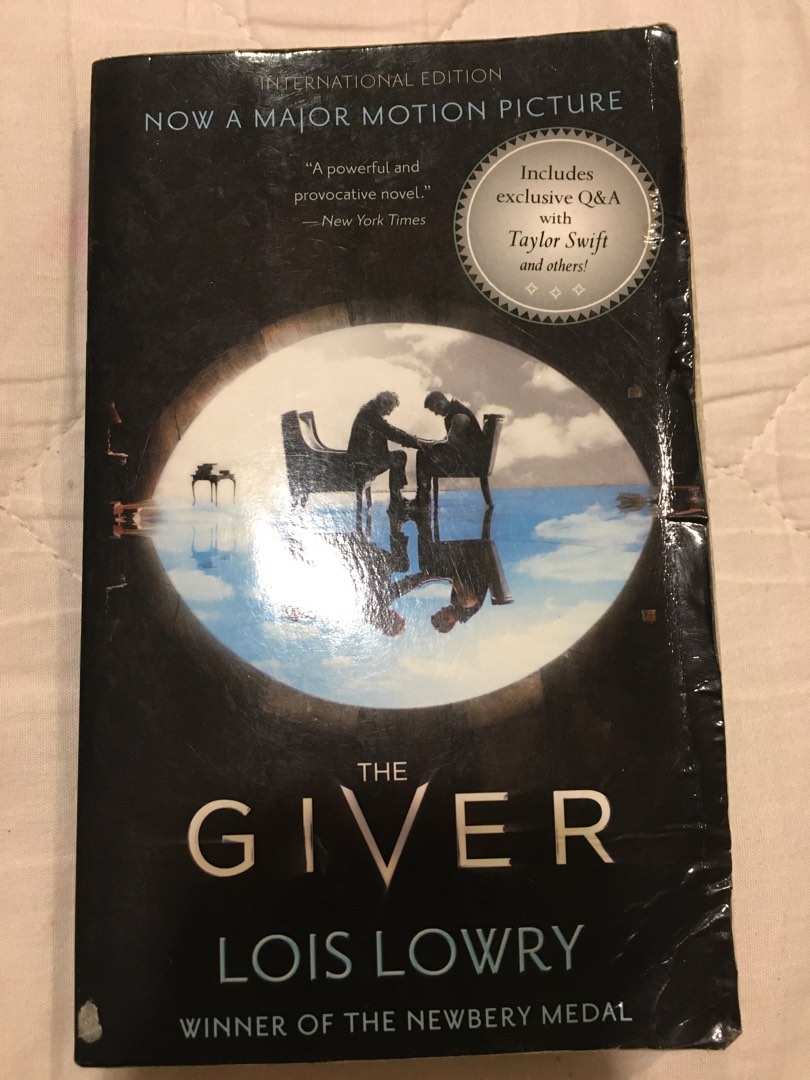The Giver by Lois Lowry, Hobbies & Toys, Books & Magazines, Fiction ...