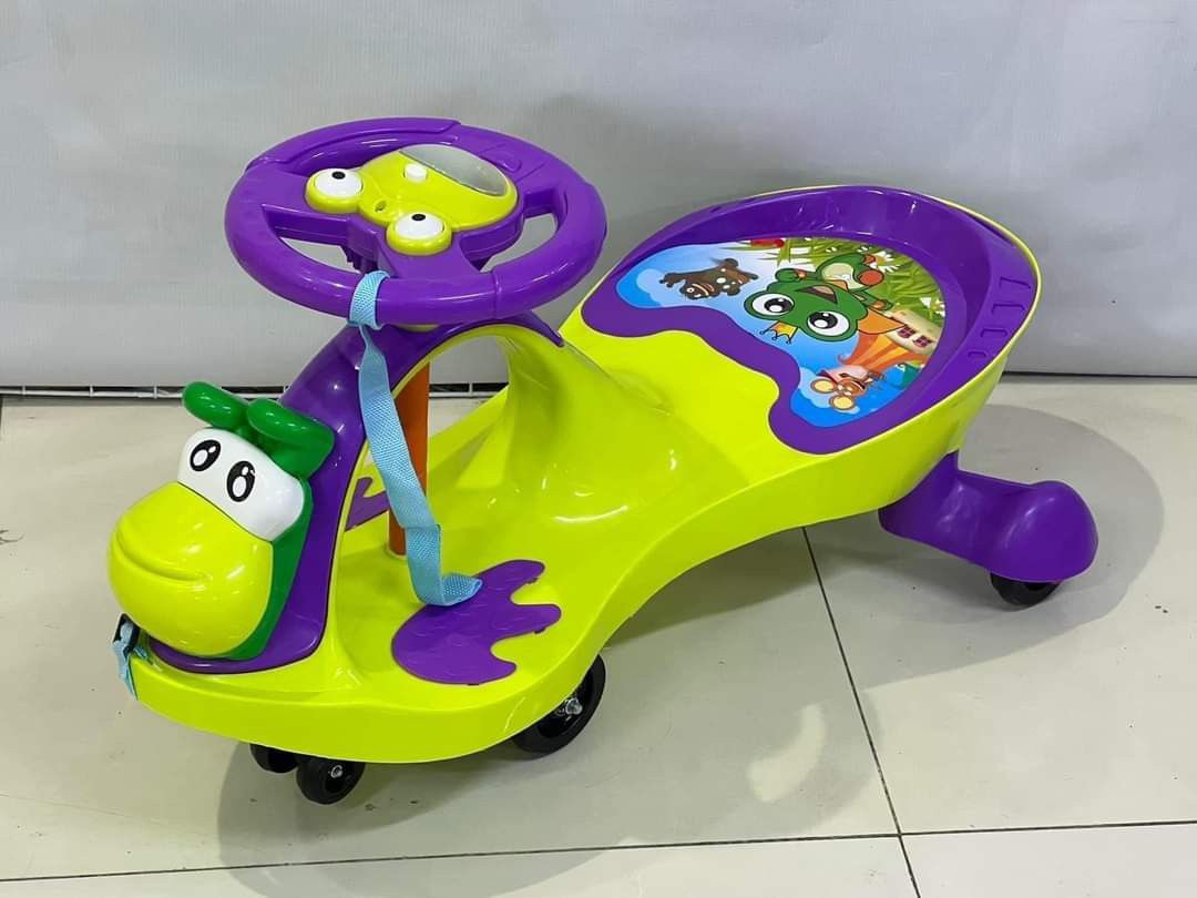 Twisting toy car ride on on Carousell