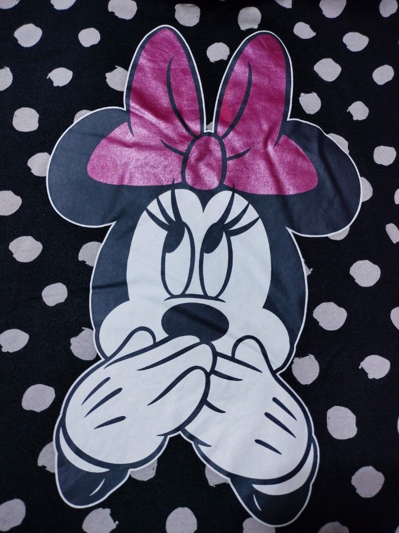 Uniqlo UT Disney Minnie Mouse Pink Ribbon Polka Tshirt, Women's Fashion ...