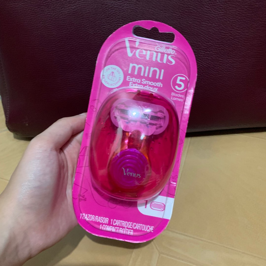 Venus Mini Razor, Beauty & Personal Care, Sanitary Hygiene on Carousell