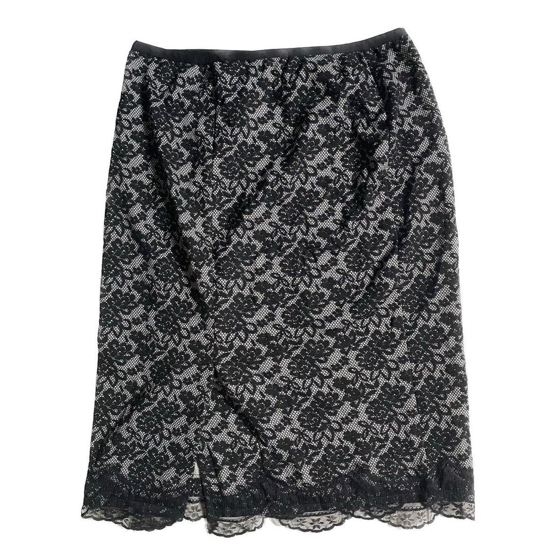 vintage thrifted lace skirt, Women's Fashion, Bottoms, Skirts on Carousell