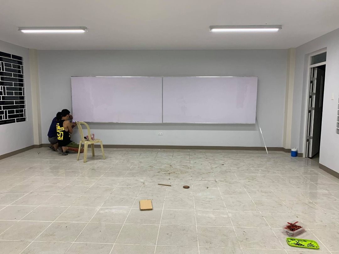 WALLMOUNTED WHITEBOARD - 4FT X 8FT -, Furniture & Home Living, Office ...