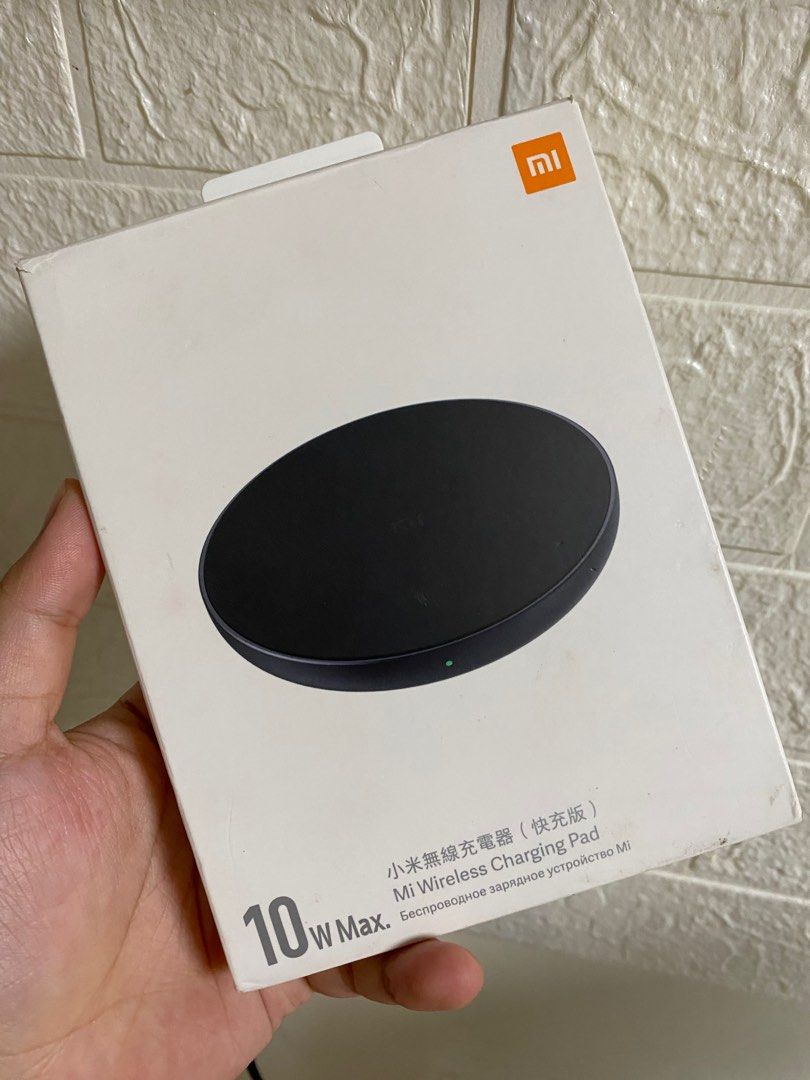 Xiaomi Wireless Charger Mobile Phones Gadgets Other Gadgets On Carousell
