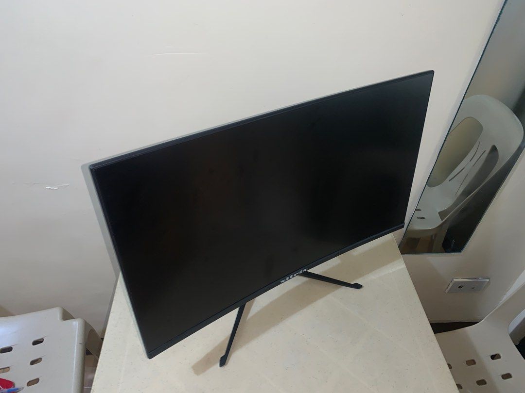 XITRIX CURVED MONITOR SCREEN with BOX, Computers & Tech, Parts ...