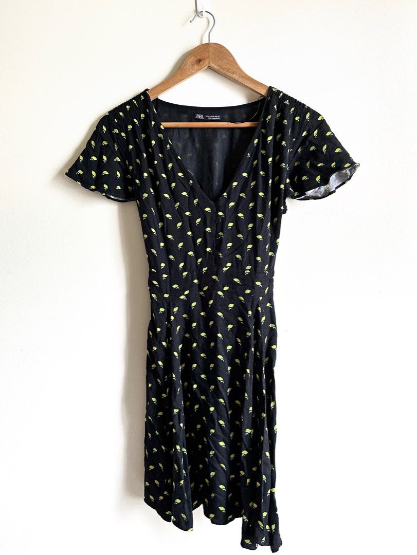 Zara Lemon Print Flare Dress on Carousell