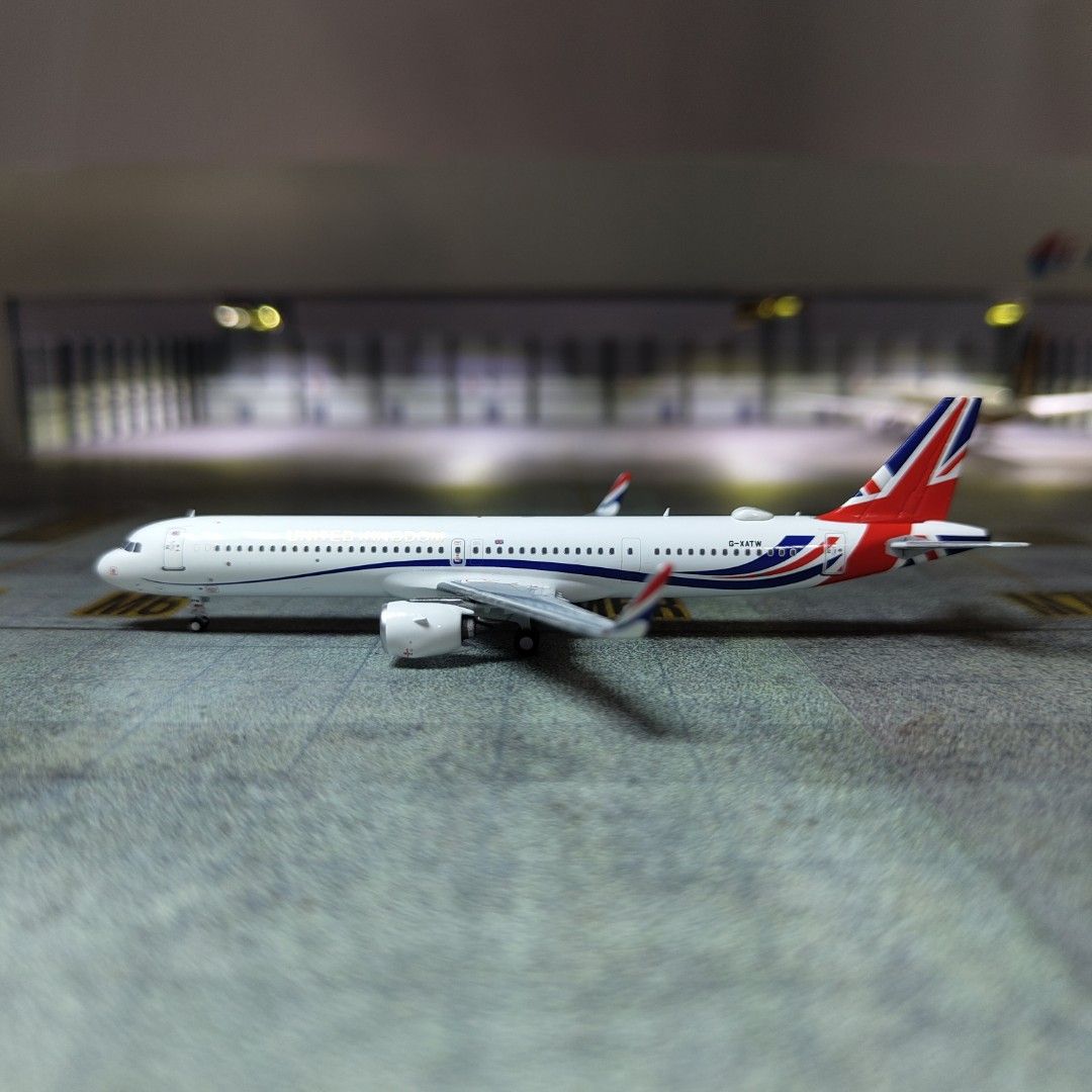 1:400 Panda Models Titan Airways Royal Air Force Airbus A321-200 Neo ...