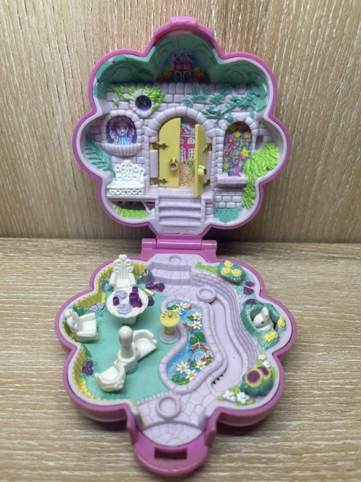 Polly Pocket 1990 Mr. Fry's Restaurant Bluebird Toys, Hobbies & Toys ...