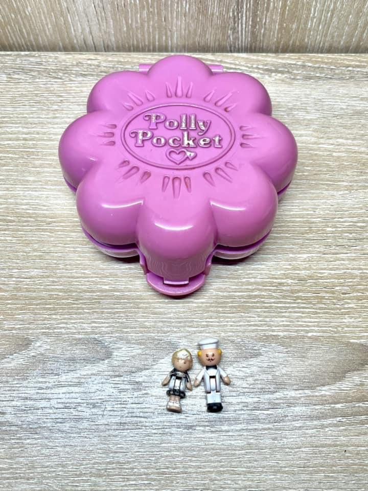 Polly Pocket 1990 Mr. Fry's Restaurant Bluebird Toys, Hobbies & Toys ...