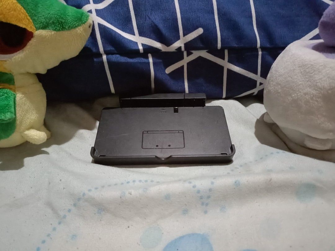 3DS Charging Dock on Carousell