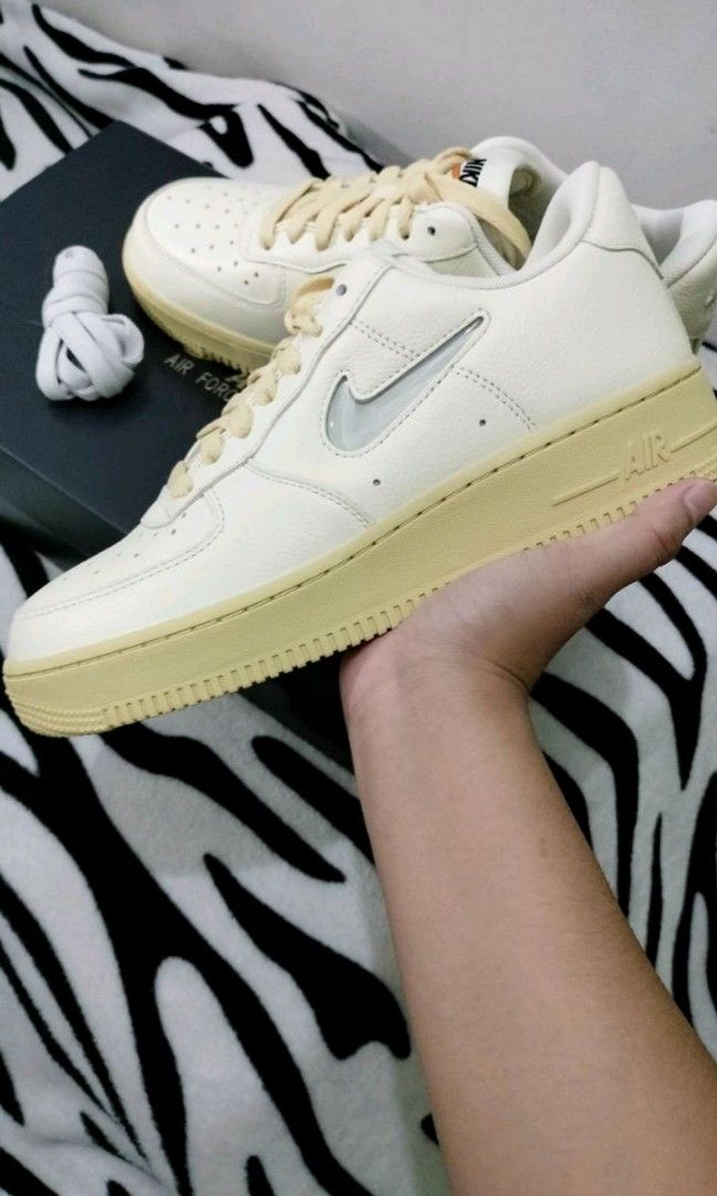 Air Force 1 '07 LX Coconut Milk and lemon wash, Women's Fashion ...