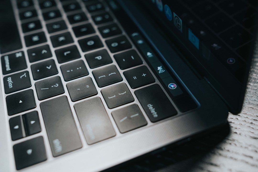 Apple Macbook Pro MBP 13 Inch 2019 i5 512GB 16 GB RAM 2.4Ghz macbookpro ...